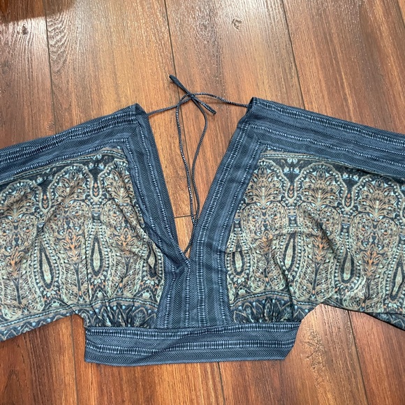 Boot Barn | Tops | Boot Barn Womens Mesh Top Paisley Design Wide Flowy ...